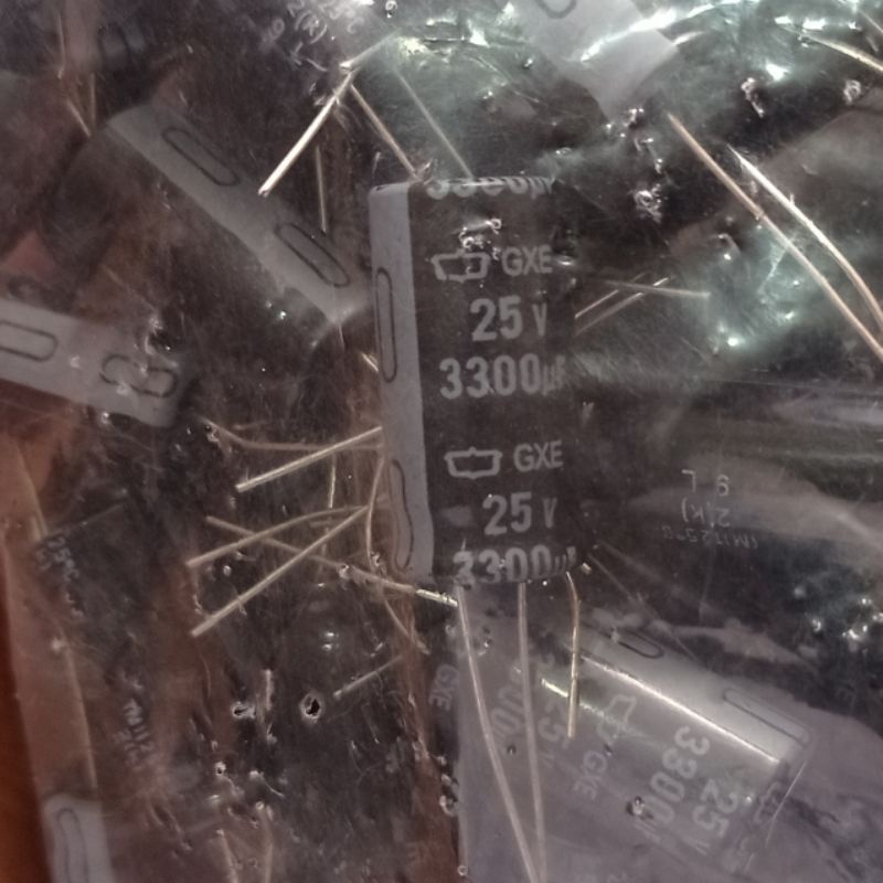 Jual elko 3300uf 25v SLIM | Shopee Indonesia