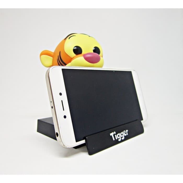 Jual For Sale Pajangan Dashbord Mobil Tiger / Disney Pooh Winnie The ...