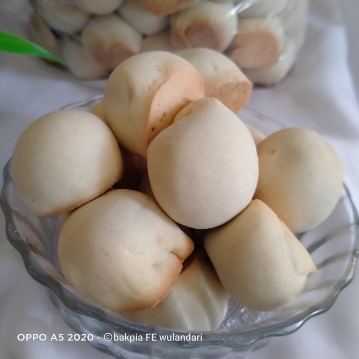 Jual RWS - kue nopia rasa gula jawa asli banyumas 500 gram snack kiloan ...