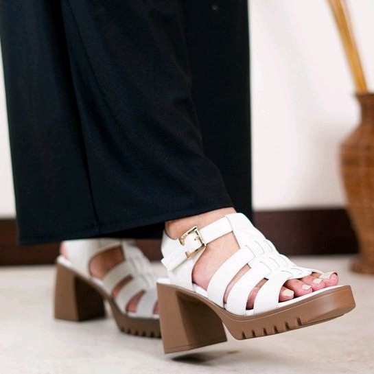 Jual Pollux Classic WPOAY 02 - Sepatu Sandal Heels Wanita Berbahan ...