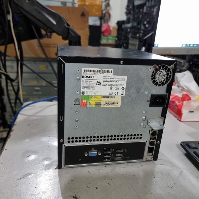 Jual BOSCH NVR 3000 32-Channel 4-Bay Front-Swap Mini Tower DIP-3040-00N | Shopee Indonesia