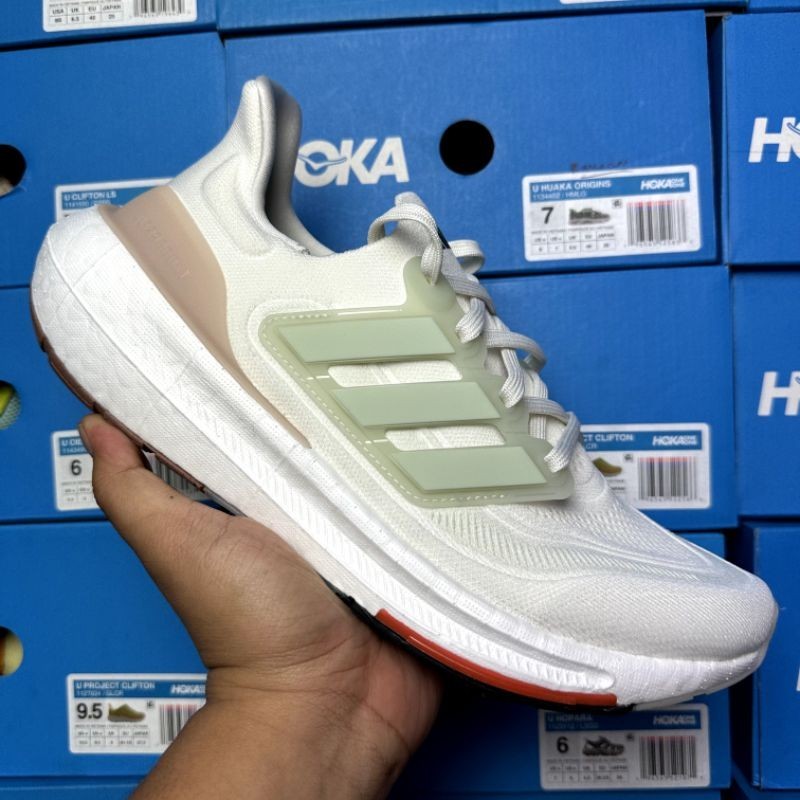 Jual ADIDAS ULTRABOOST LIGHT RUNNING FOR MENS ORIGINAL BNIB (HQ6338 ...