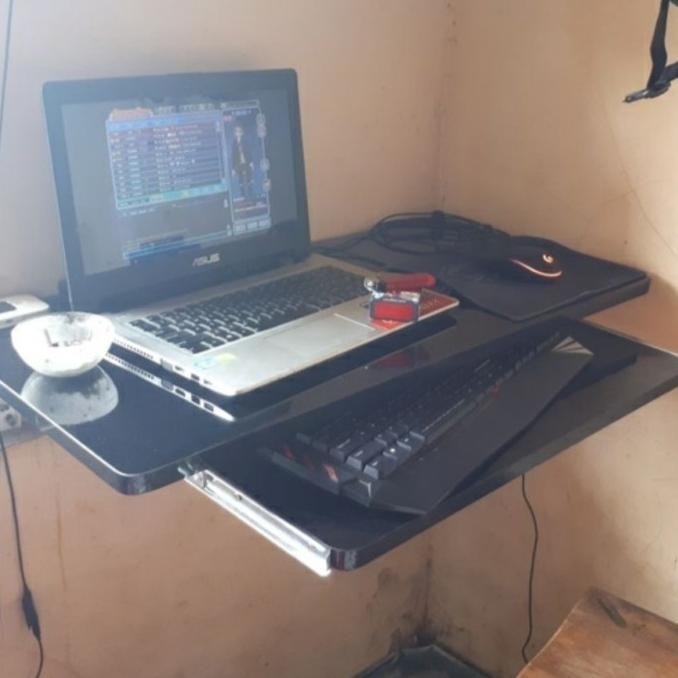 Jual Masih!!! Meja Komputer 80 X 40 Cm Dan Keyboard Tray / Tempat ...