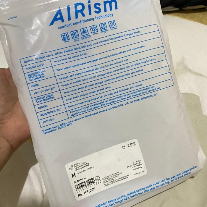 Jual Inner Manset Uniqlo Airism Oval Neck G01 | Shopee Indonesia