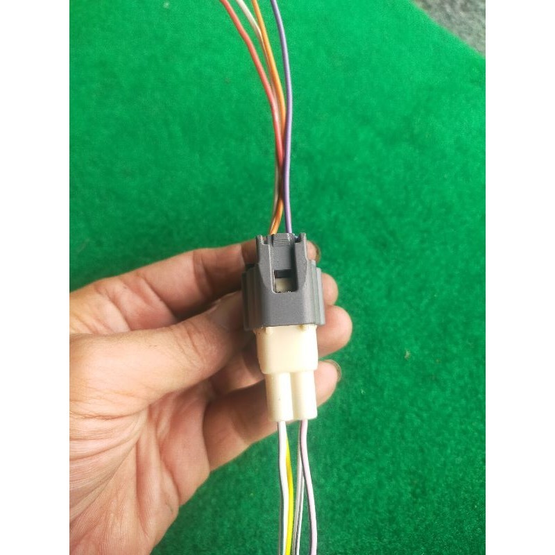 Jual soket sensor rpm speedometer mitsubishi canter turbo | Shopee ...