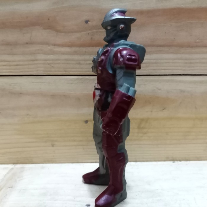 Jual TOP figure vinyl recast bandai jean nine ultraman seri ginga zero ...