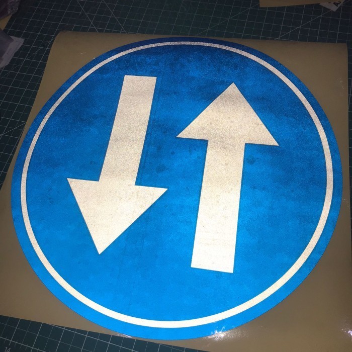 Jual Sticker Sign 2 Arah, Rambu lalu lintas 2 arah | Shopee Indonesia