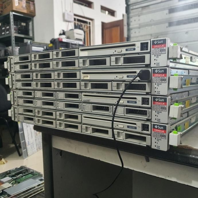 Jual Server Rack 1U Sunfire X4170 Dual Xeon 16cpu 8 Lan Gbe Mikrotik ...