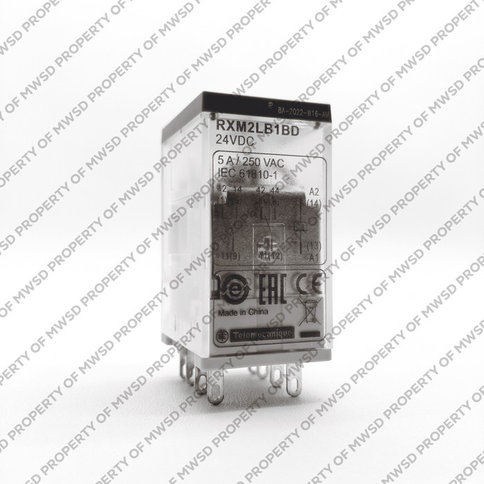 Jual SCHNEIDER RELAY PLUG IN 2CO 5A TANPA LED 24VDC RXM2LB1BD | Shopee Indonesia