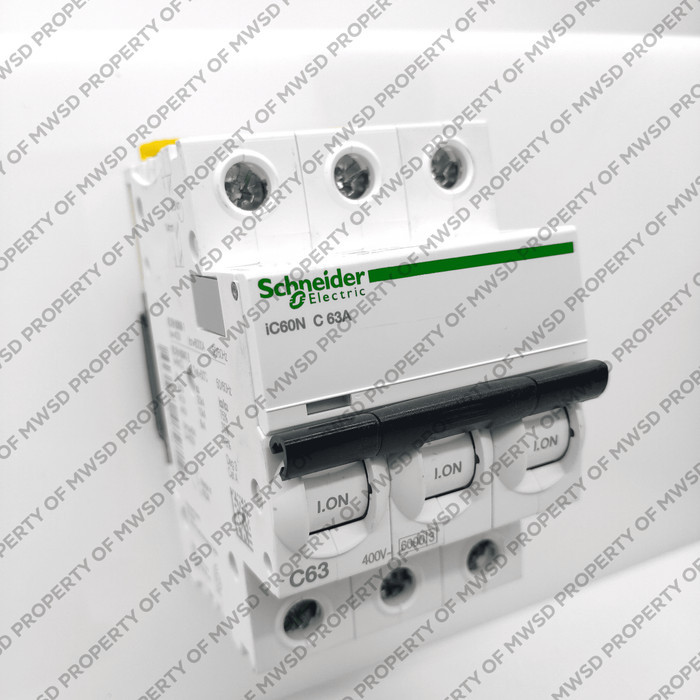 Jual SCHNEIDER MCB 6 KA IC60N 3P 63A A9F74363 | Shopee Indonesia