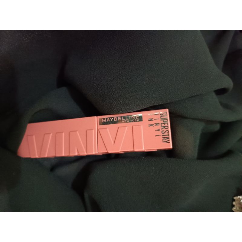 Jual Maybelline Superstay Vinyl Ink Peachy | Shopee Indonesia