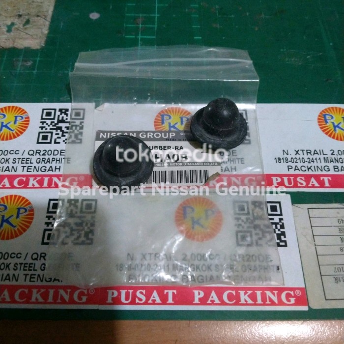 Jual Karet Tahanan Radiator Atas Datsun Insulator Rad Mounting Nissan ...