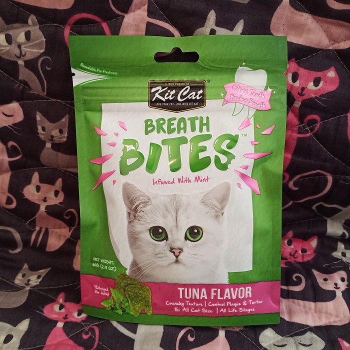Jual Snack Dental Kucing Kit Cat Breath Bites Tuna Flavor 60Gr | Shopee ...