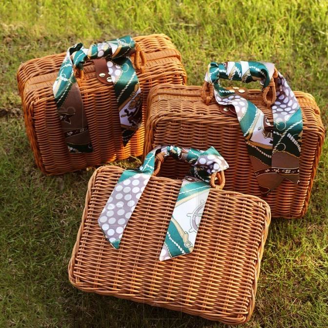 Jual Keranjang Rotan Piknik Parcel Hampers Box Picnic Box Large ...