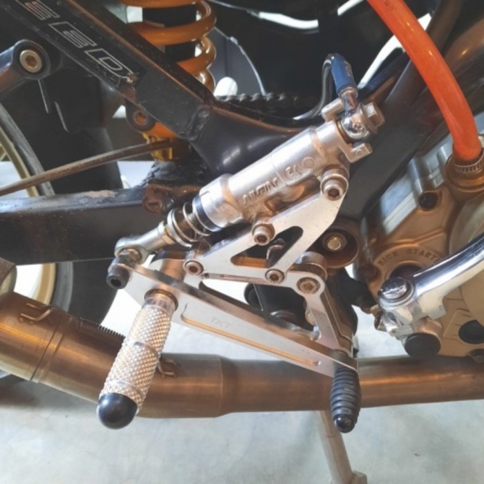 Jual New Per Master Rem Belakang Ball Joint Master Rem Baut Banjo ...