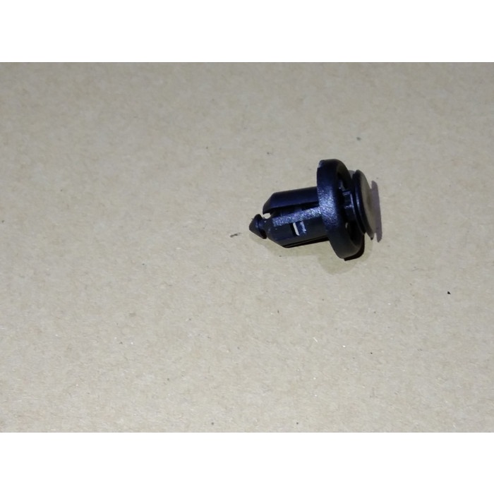 Jual Kancing bamper kecil dengan klip besi Honda ORIGINAL | Shopee ...