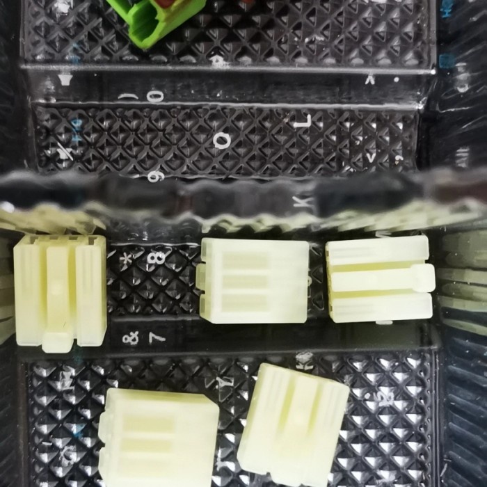 Jual Socket Soket Connector Terminal Switch U/ Suzuki Jimny Caribian ...