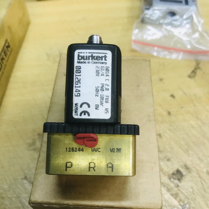 Jual Baru Solenoid Valve Burkert 6014 C 2.0 Fkm Ms G1/4 Pn0-10 Bar Bisa Sameday | Shopee Indonesia