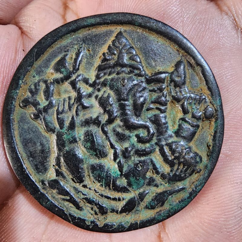 Jual UANG KOIN GOBOG MAJAPAHIT KUNINGAN ANTIK | Shopee Indonesia