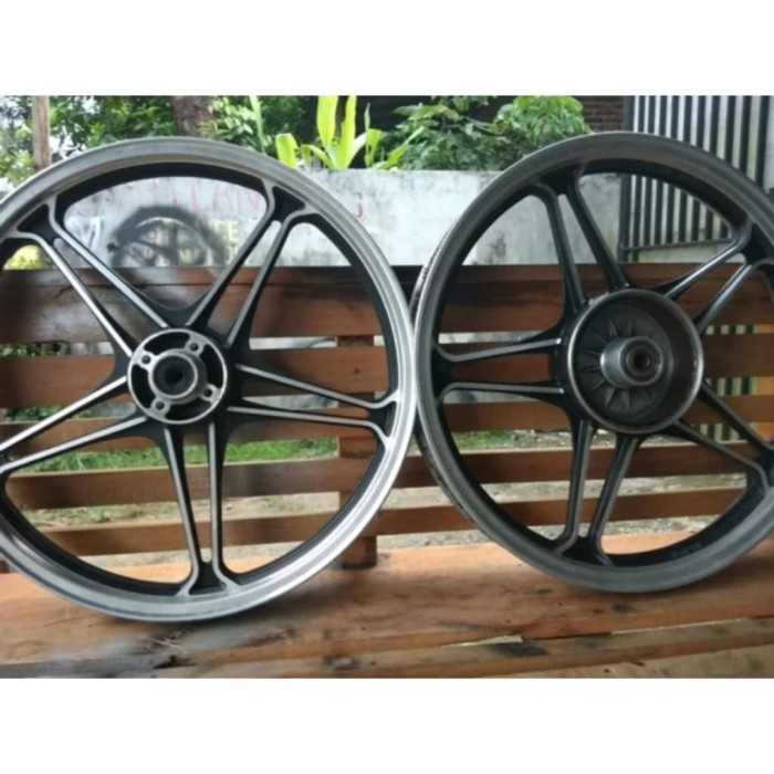 Jual Velg Velk Racing Thunder Ring 18 Pnp Rx King Rxz Original Modifikasi Motor | Shopee Indonesia
