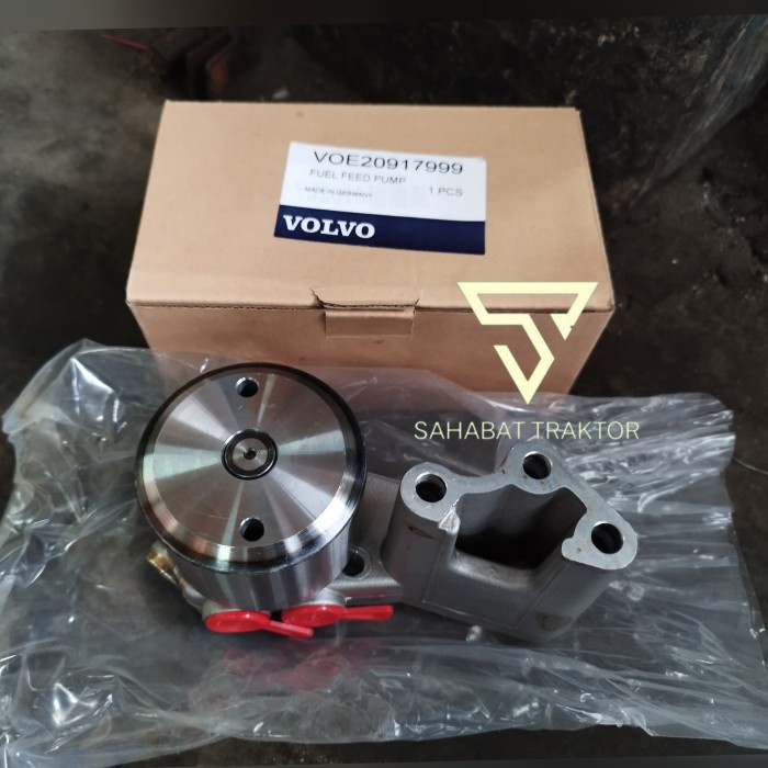 Jual STTK Fuel pump Volvo EC140 EC210 Bomag BW211 VOE 20917999 3 hole ...