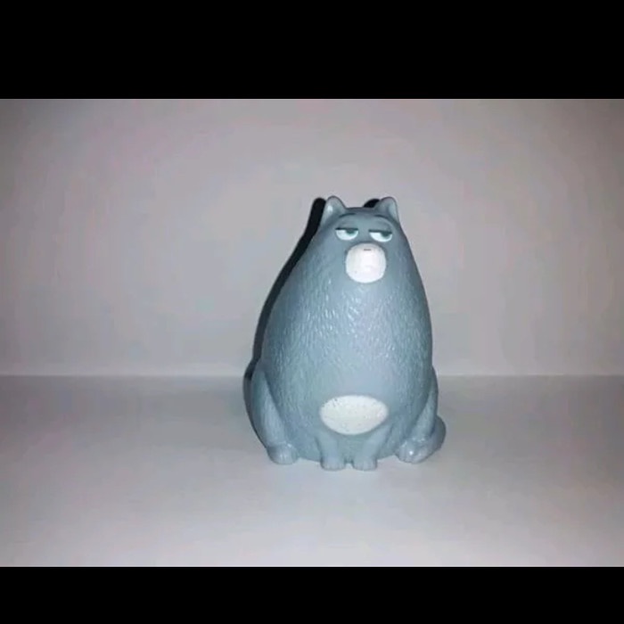 Jual chloe - the secret life of pets - happy meal mc donald donads ...