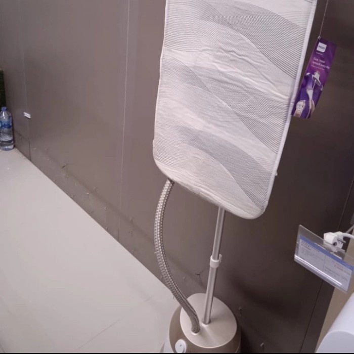 Jual PHILIPS GARMENT STEAMER GC-524 EX DISPLAY NO DUS | Shopee Indonesia