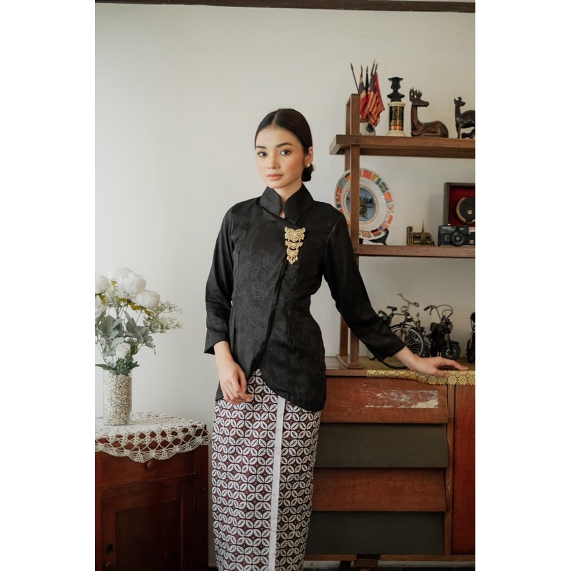 Jual [NEW COLLECTIONS] BEST SELLER Kebaya Janggan - Kebaya ala Gadis ...