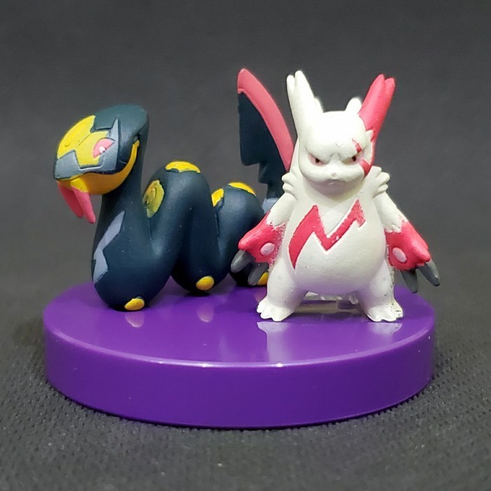 Jual [Ori] Pokemon Zukan Zangoose Seviper 1/40 Scale Takara Tomy ...