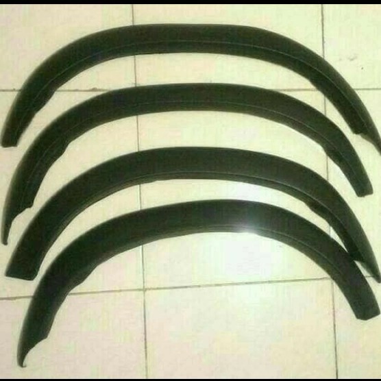 Jual [New Ori] Fender Karet Avanza/Xenia Vvti 2005-2011 Terbaru ...