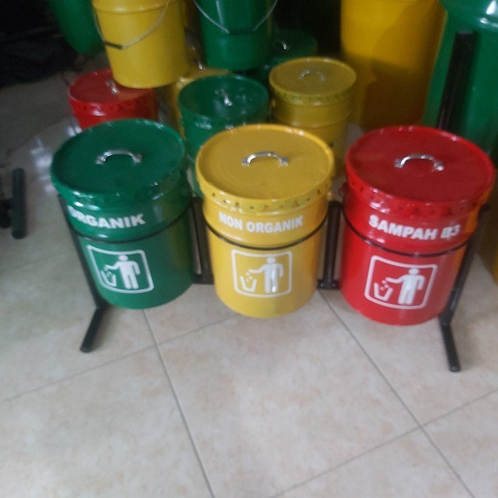Jual TEMPAT SAMPAH 25 LITTER, TEMPAT SAMPAH KALENG BEKAS, PEMBAKARAN ...