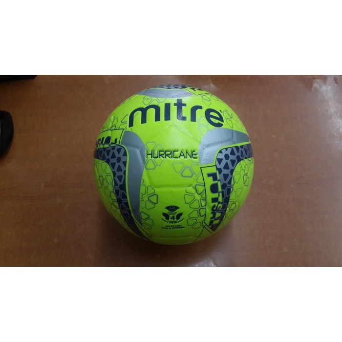 Jual [BEST SELLER] NEW PRODUCT Bola Futsal Mitre Original huricane dan ...