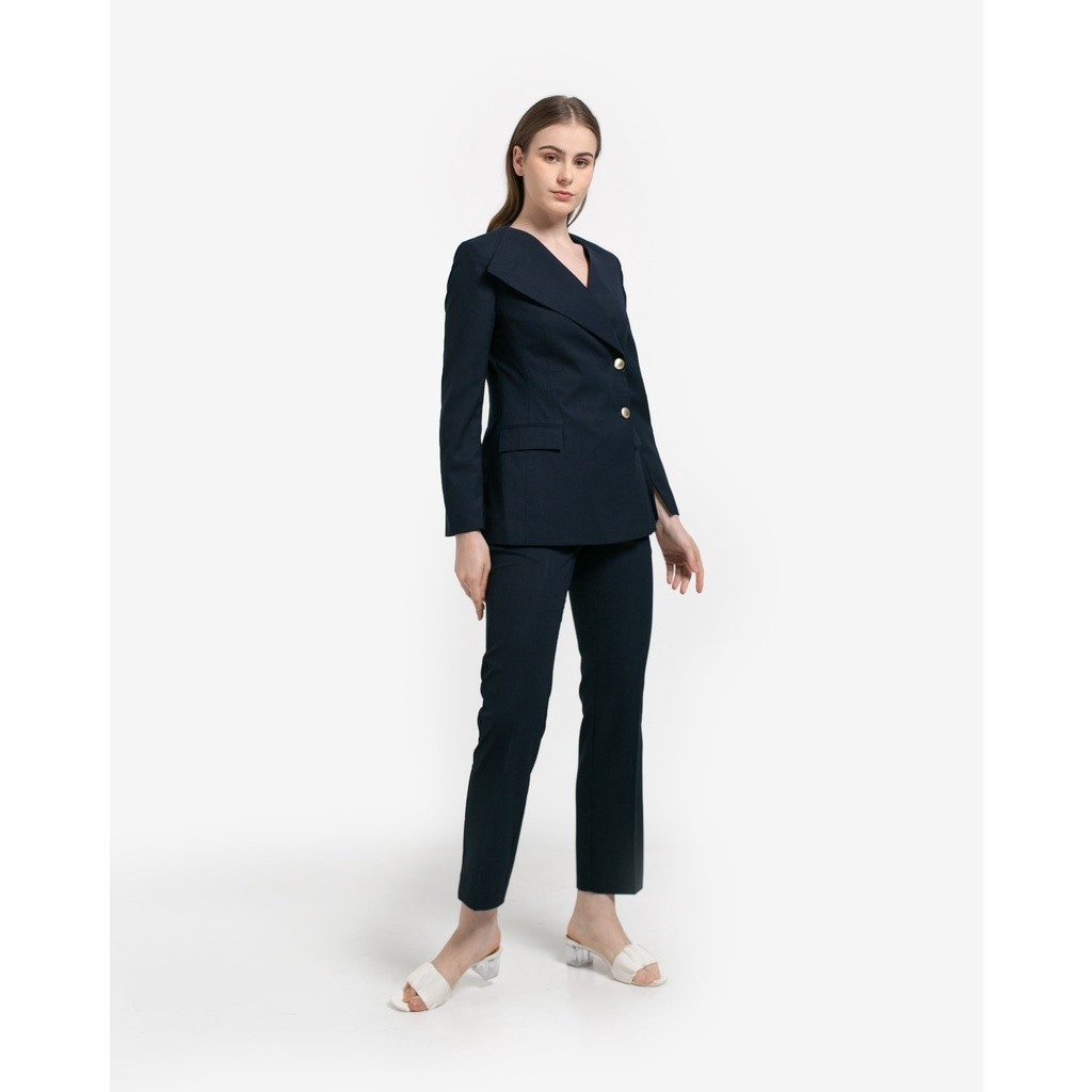 Jual NEW BLAZER PREMIUM INVIO Raven Oversized Collar Blazer Jas Wanita ...