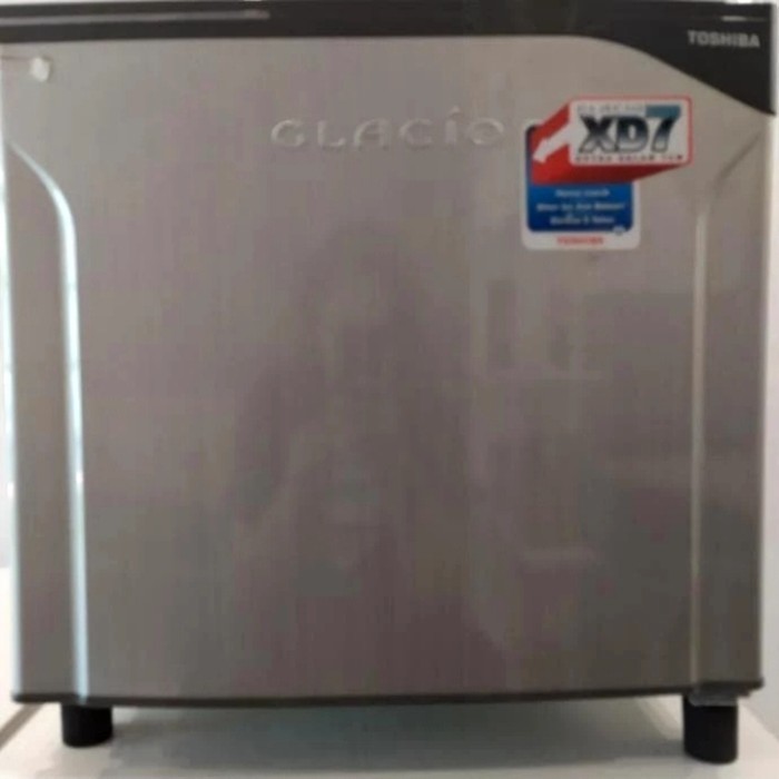 Jual KULKAS MINI TOSHIBA GLAZIO XD - 7 PORTABLE | Shopee Indonesia