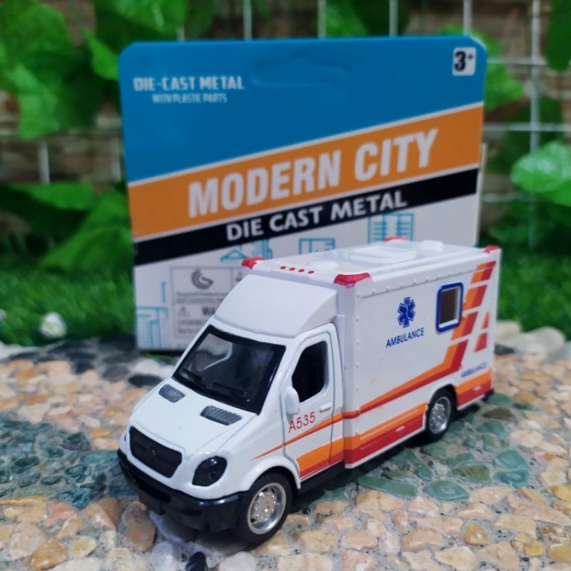 Jual Diecast Mobil Van Ambulance Alloy - Mainan Miniatur Ambulan Car ...