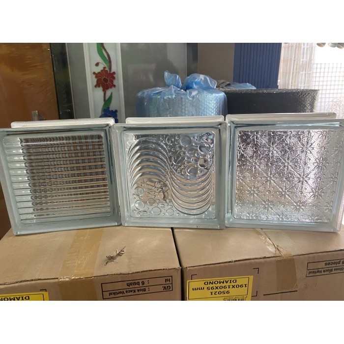 Jual GLASSBLOCK MULIA GLASSBLOK 1 DUS | Shopee Indonesia