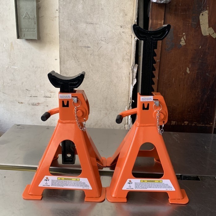Jual Ja Stand Mobil 3 Ton Iwt (2Pcs) / Tahanan Dongkrak Mobil 3 Ton ...