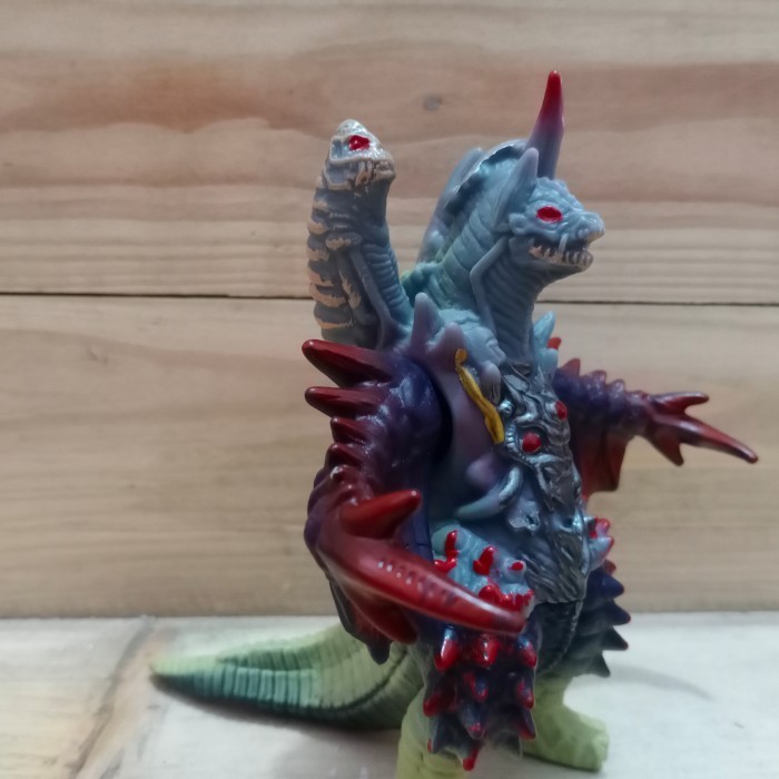 Jual TOP figure ultra monster destrudos ultra medal ultraman z delta ...