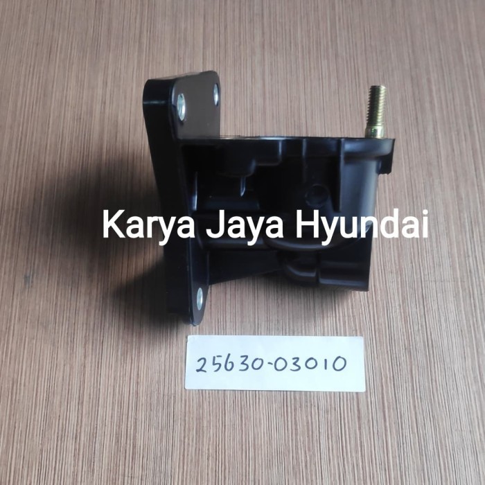 Jual Baru Asli Fitting Inlet Housing Thermostat Hyundai Grand I10 Kia ...