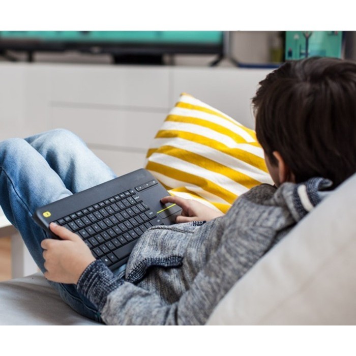 Jual Logitech Wireless Touch Keyboard K400 Plus Touchpad Tablet Android ...