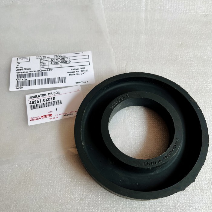 Jual Karet Tatakan Per keong Belakang Atas Toyota 48257-0K010 Inova ...