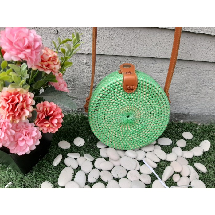 Jual Lov Tas Bulat Rotan Bali Lombok Anyaman Tali Slempang 15 Cm Barang ...