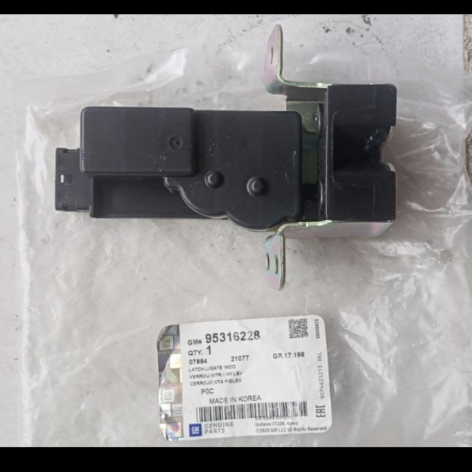 Jual Lock Kaca Bagasi Belakang Captiva Non C100 Facelift C140 GM ...