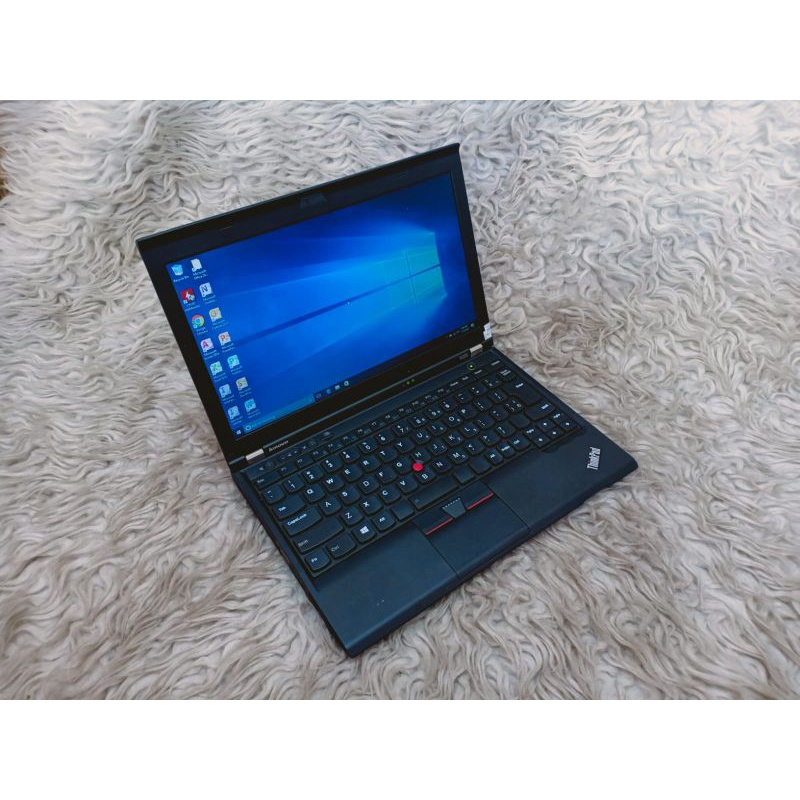 Jual Notebook Lenovo Thinkpad X220 Ram 4gb SSD 256gb core i3 Siap pakai | Shopee Indonesia
