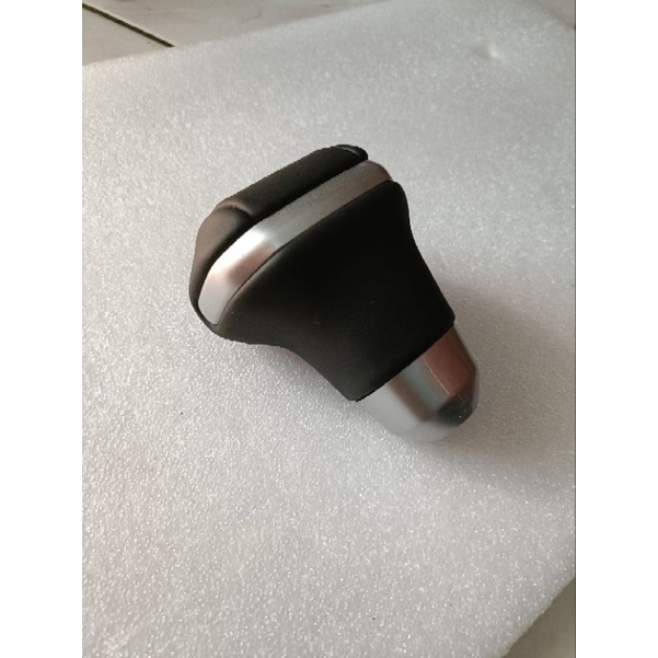 Jual Shift Knop Shift Knob matic Toyota Innova Zenix original | Shopee ...