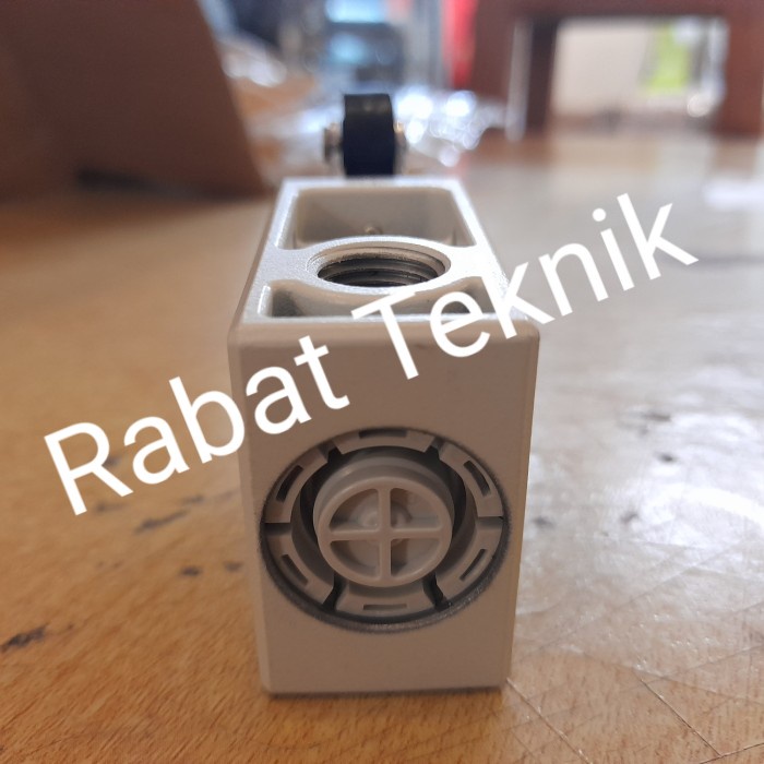 Jual Asli Mechanical Valve Smc Vm230-02-01A High Quality | Shopee Indonesia