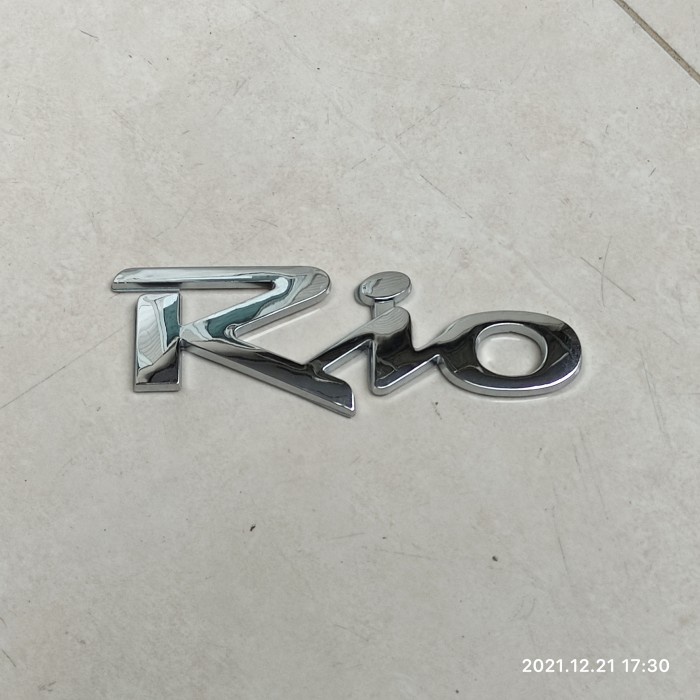 Jual emblem tulisan RIO untuk kia rio murmer | Shopee Indonesia