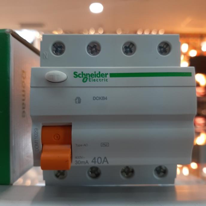 Jual Elcb 4Pole -40A-30Ma-Ac Dom11029 Schneider | Shopee Indonesia