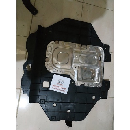 Jual Baru Cover Engine Plastik Bawah Mesin Dek Mesin Bawah Honda Hrv ...