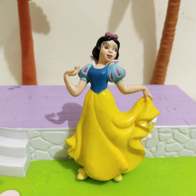 Jual Figure Disney Bullyland Princess Snow White (Second/Preloved) | Shopee Indonesia